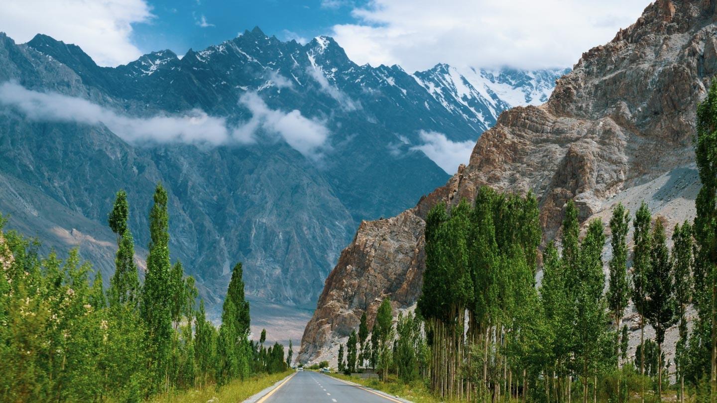 5 Days Tour Package to Hunza | iMusafir.pk